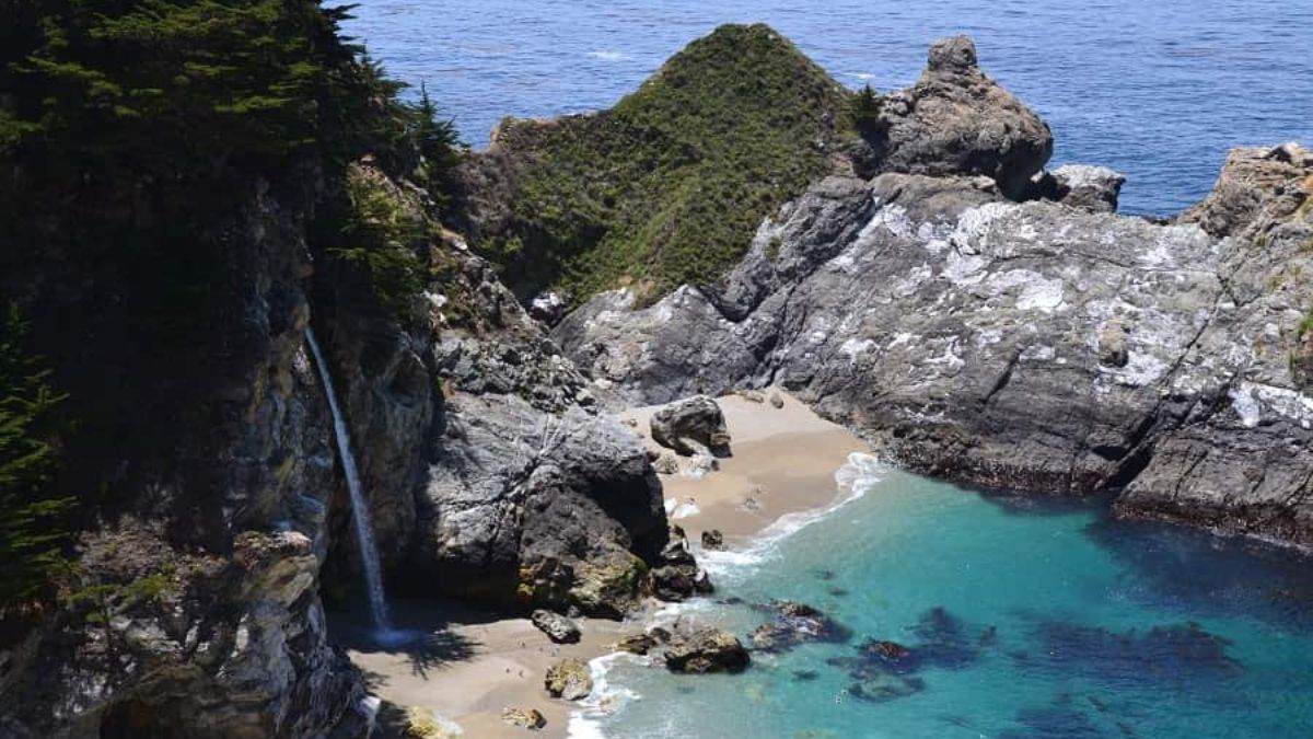 10 BEST Pacific Coast Highway Road Trip Stops