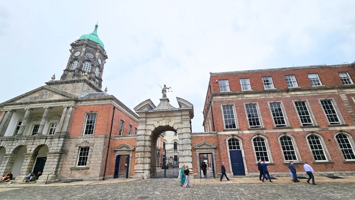 17 Absolute Best Things to do in Dublin for Adults